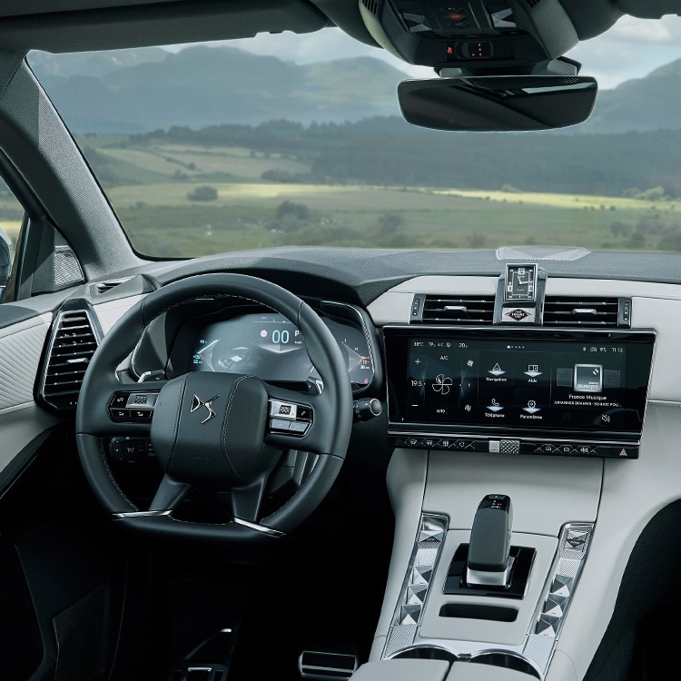 DS 7 PLUG-IN HYBRID AWD 360 PERFORMANCE | Premium Hybrid SUV | DS ...