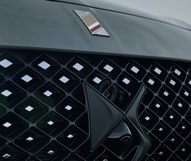 DS 7 PLUG-IN HYBRID AWD 360 PERFORMANCE | Premium Hybrid SUV | DS ...